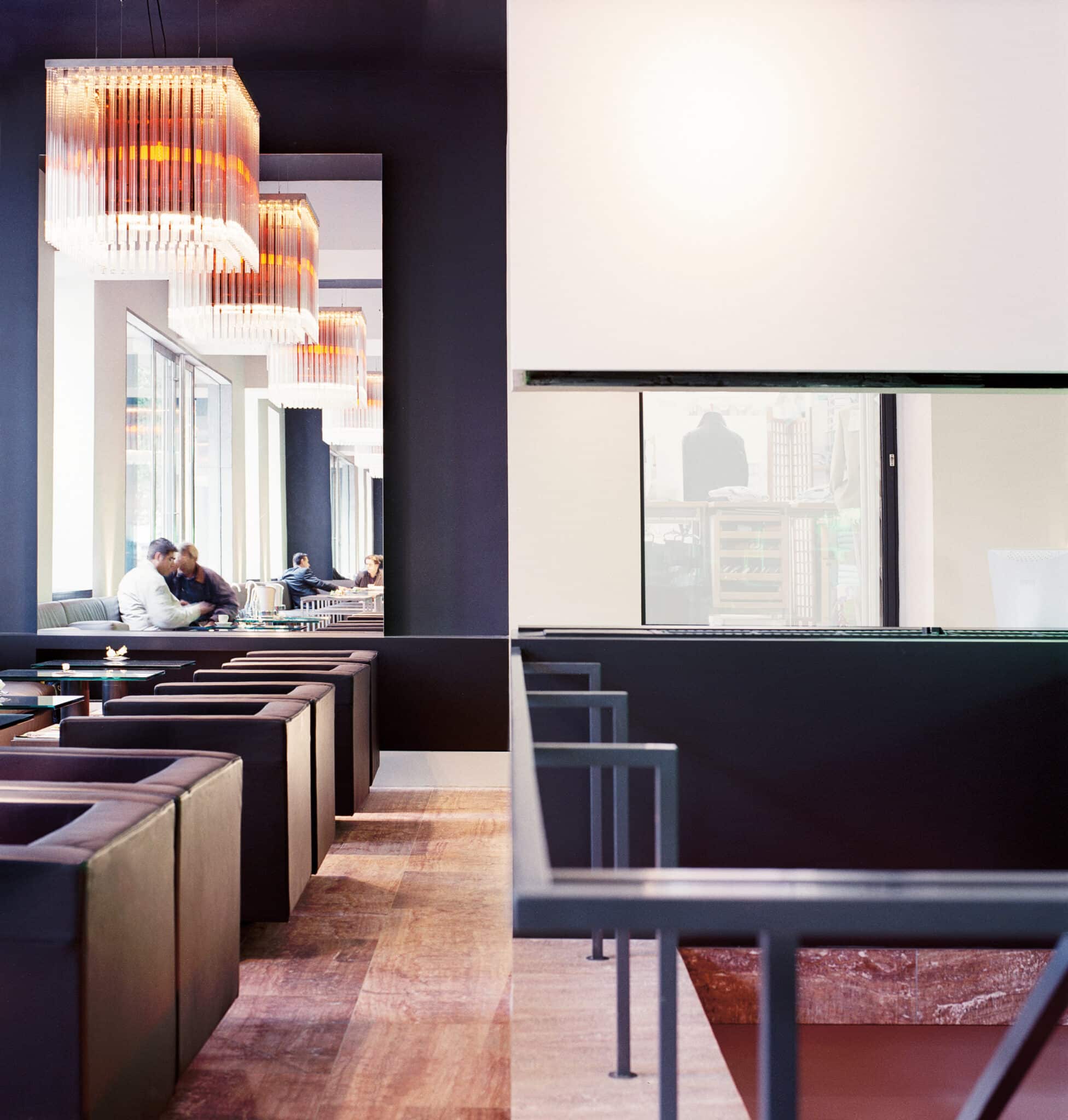 DERLON HOTEL - Quasar Holland